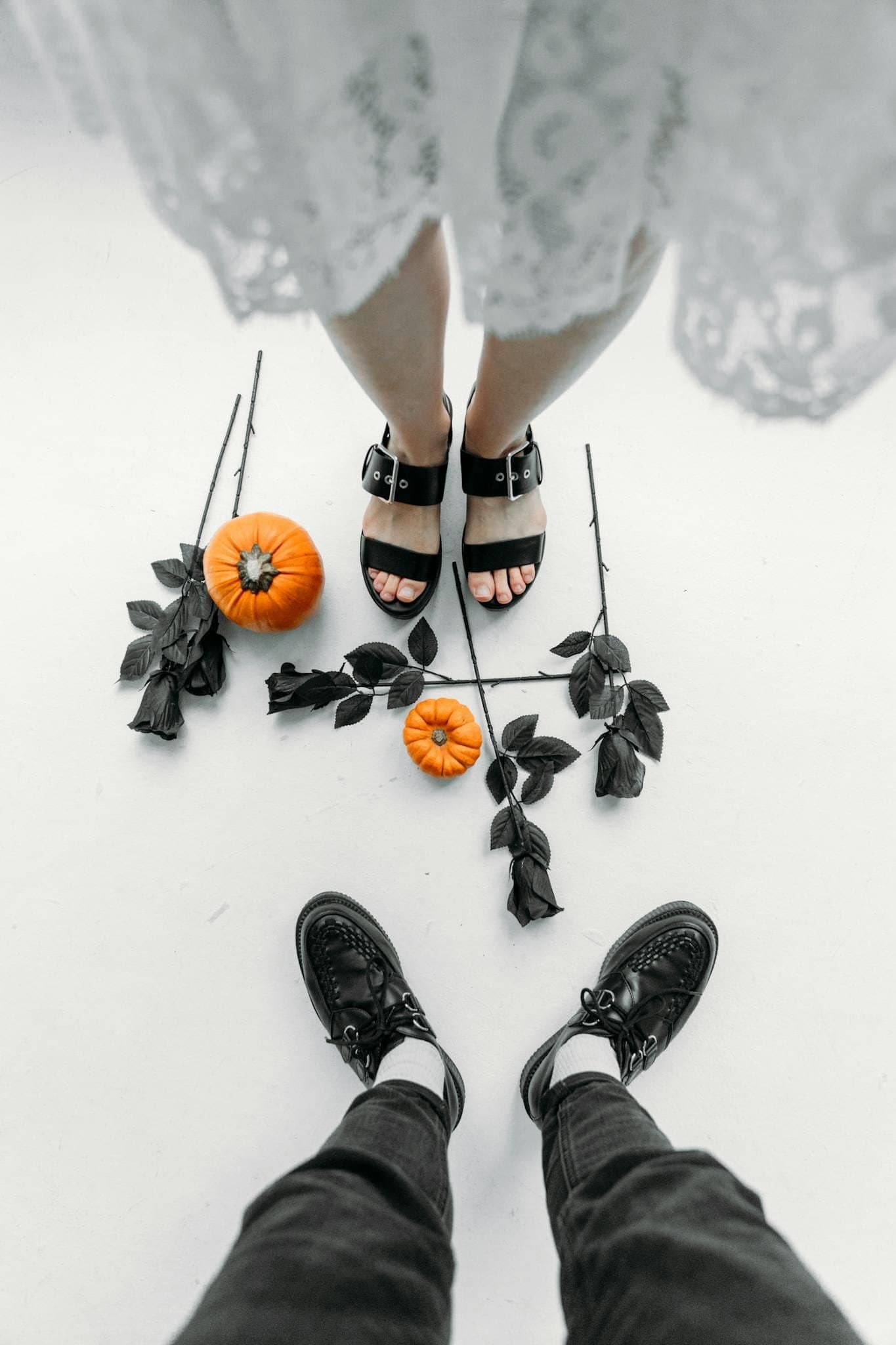 Spooky Date Night Ideas For Halloween! - Dream Date Nights